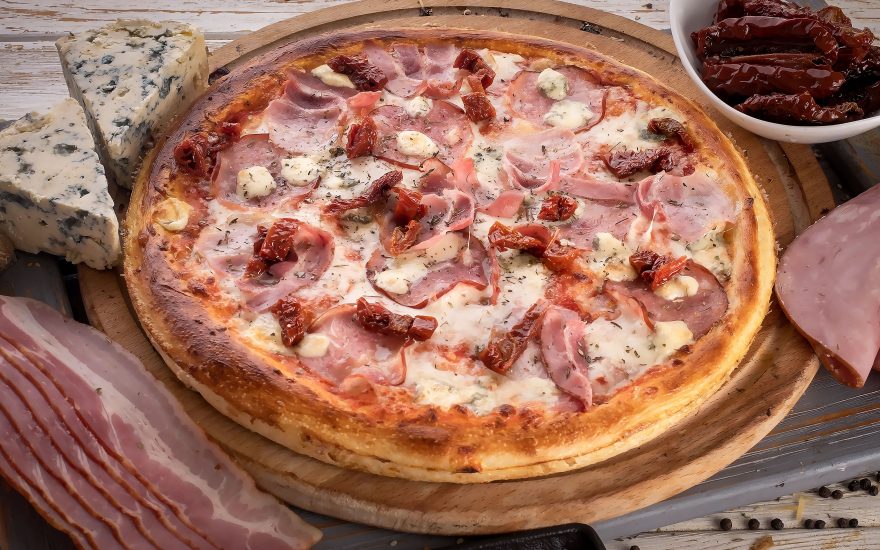 Доставка еды Николаев | QR Pizza | Дуже смачна та ситна їжа